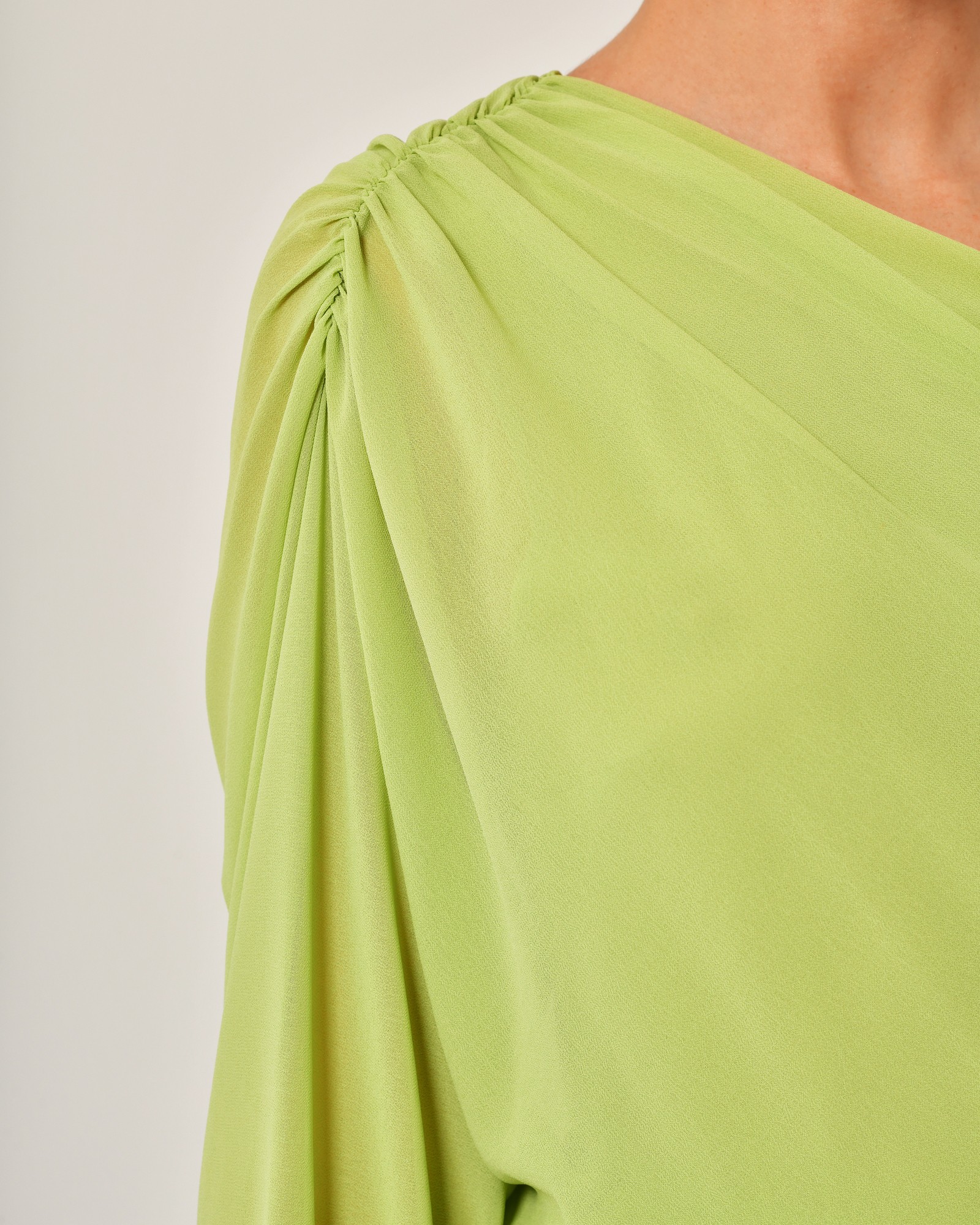 Robe verte en crêpe fluide Patrizia Pepe